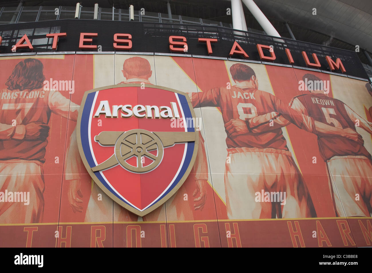 Arsenal logo hi-res stock photography and images - Alamy