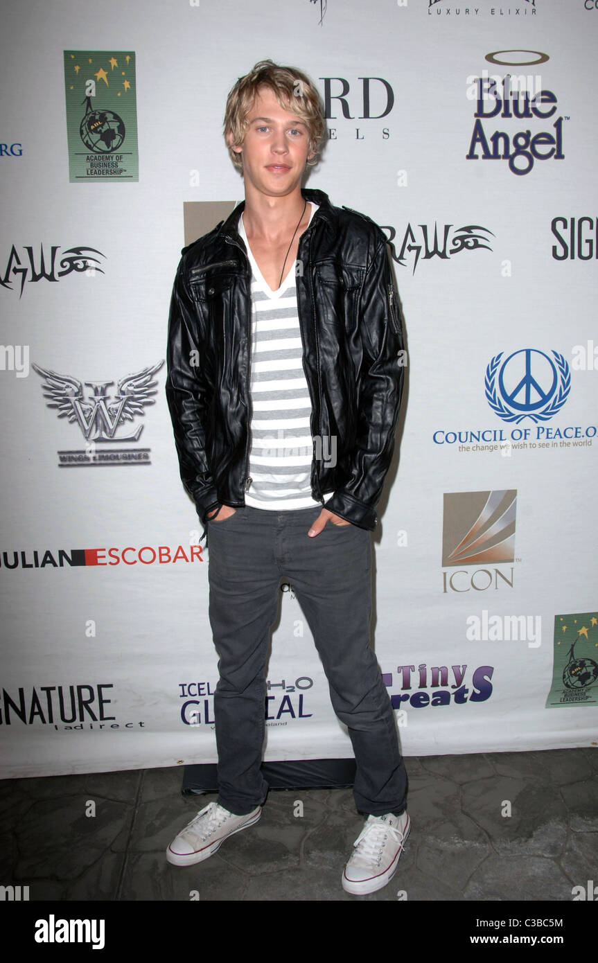 Austin Robert Butler Unveiling of Icon Jet's 737 Vip luxury aircraft at ...