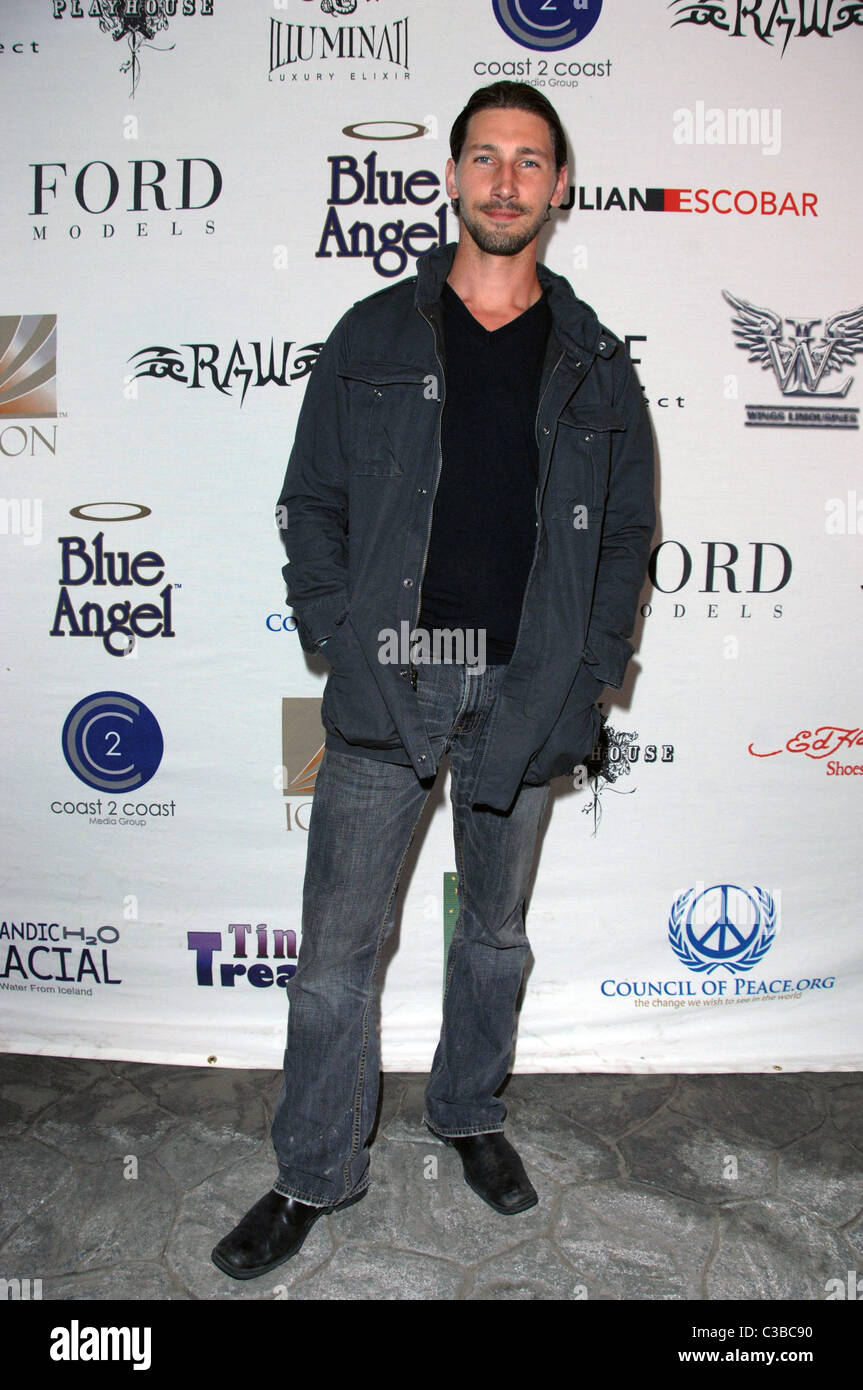 Joshua Frederick Smith Unveiling of Icon Jet's 737 Vip luxury aircraft ...