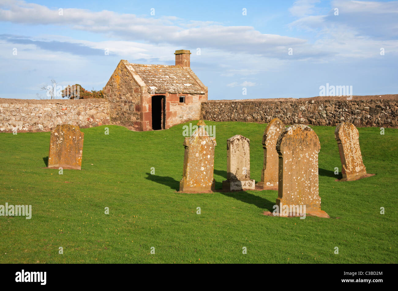 St cyrus nether churchyard hi-res stock photography and images - Alamy