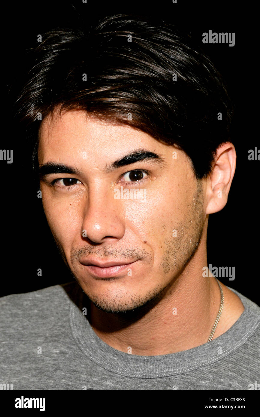 James Duval from Donnie Darko The Rubber Room Presents: 'Monsterpalooza ...
