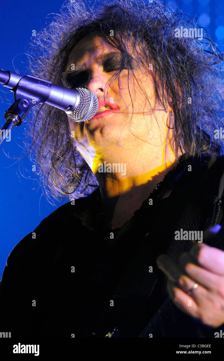 Kroq fm hi-res stock photography and images - Alamy