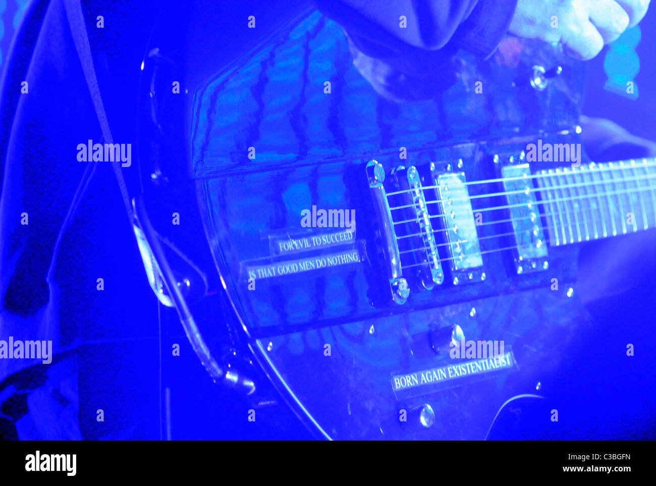 Robert Smith performing live with The Cure KROQ-FM Almost Acoustic ...