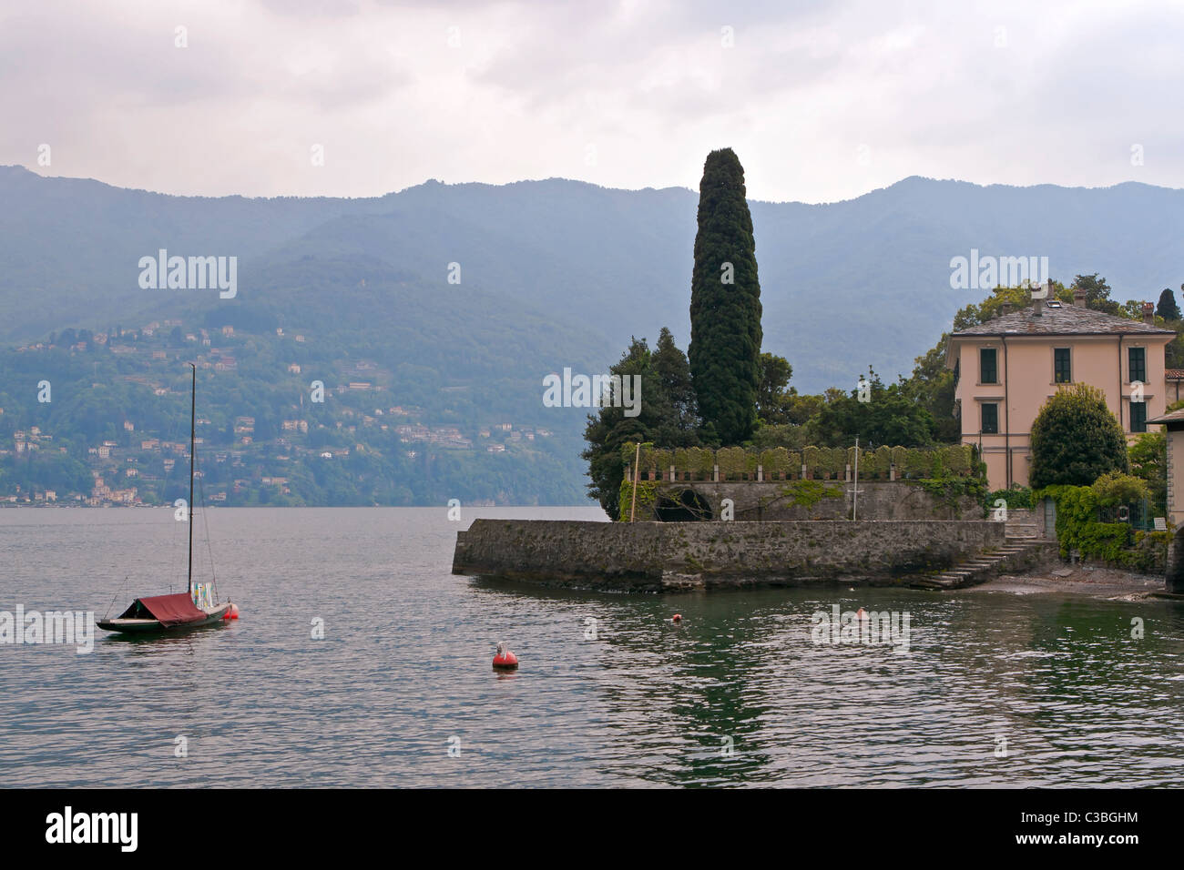 Laglio lake como hi-res stock photography and images - Alamy