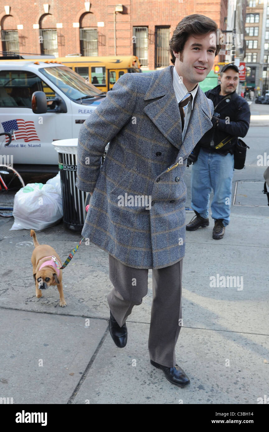 Jonathan Murphy on the set for 'Life On Mars' filming at Manhattan's ...