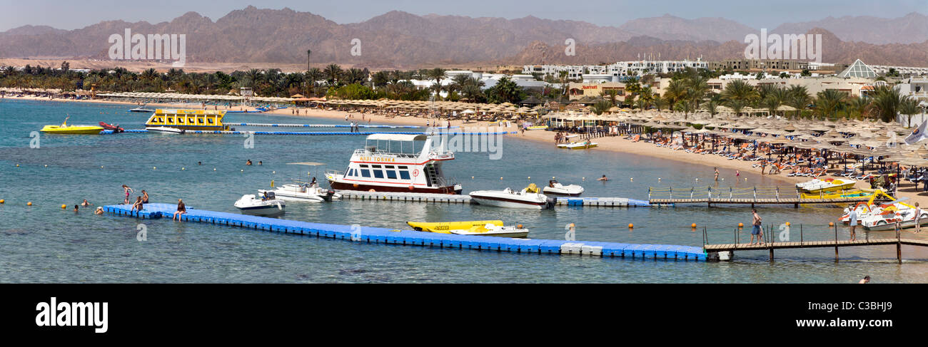 Naama Bay, Sharm El Sheik. Egypt WITH THE SINAI MOUNTAINS BEHIND Stock ...