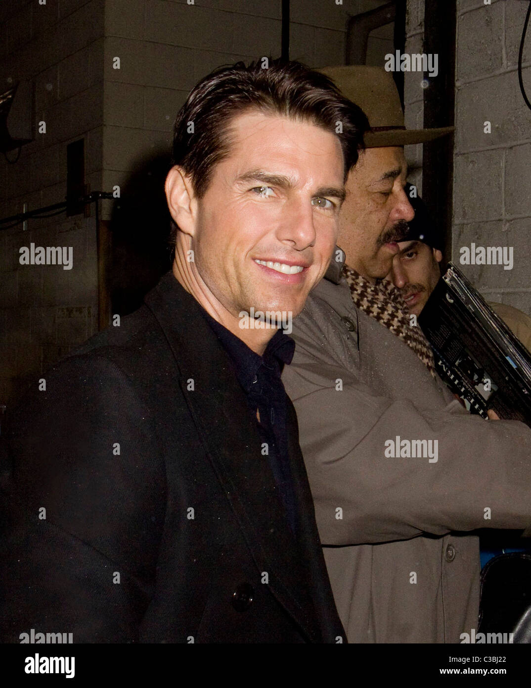 Tom Cruise arrives at ABC Studios for an appearance on 'Live with Regis ...