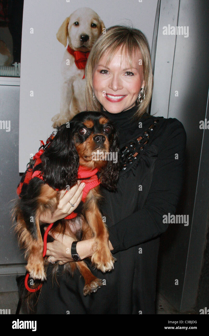 Ann Craig New York Premiere of 'Marley & Me' at Tribeca Cinemas Gallery ...