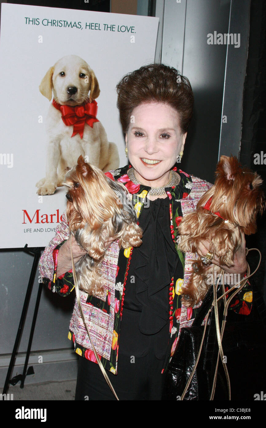 Cindy Adams New York Premiere of 'Marley & Me' at Tribeca Cinemas ...