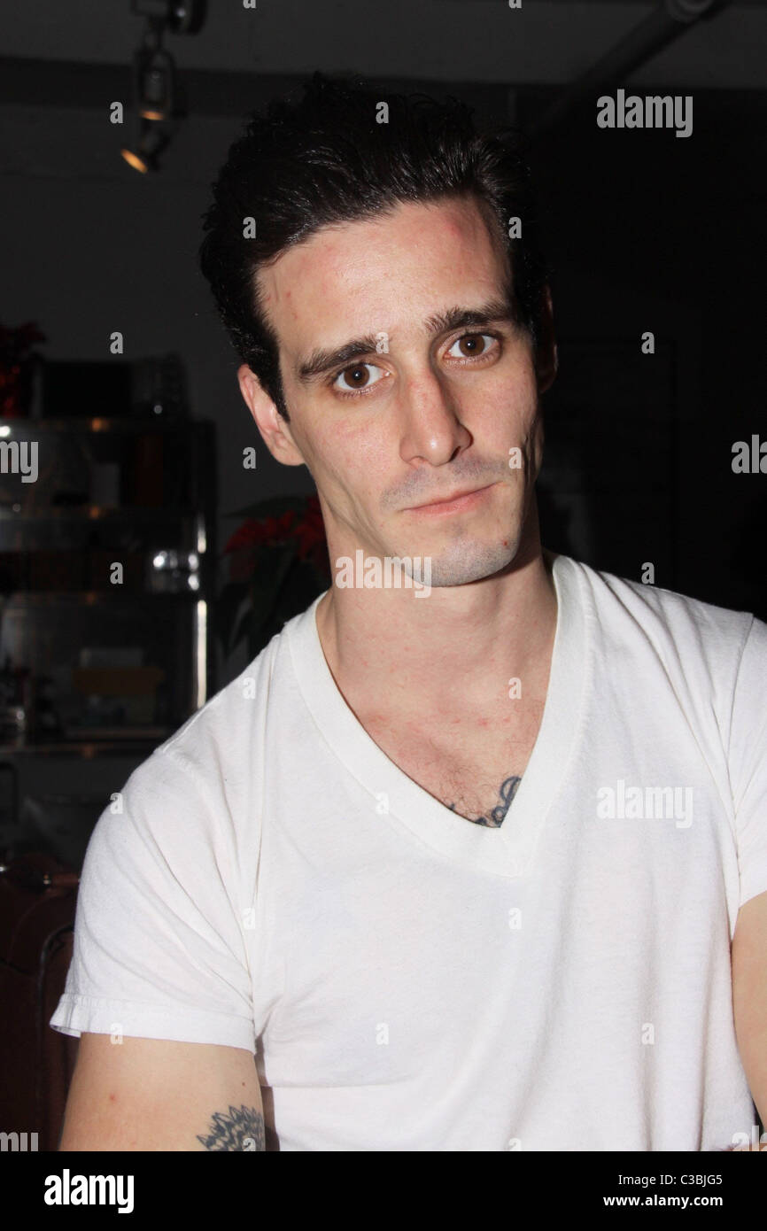 James ransone hi-res stock photography and images - Alamy