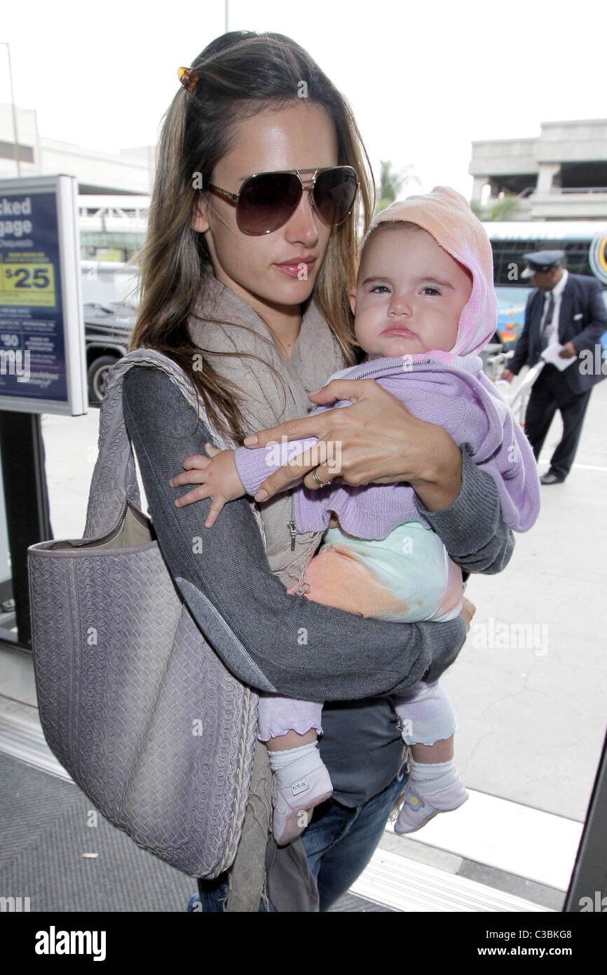 Alessandra Ambrosio arrives at LAX airport with daughter Anja Louise to ...