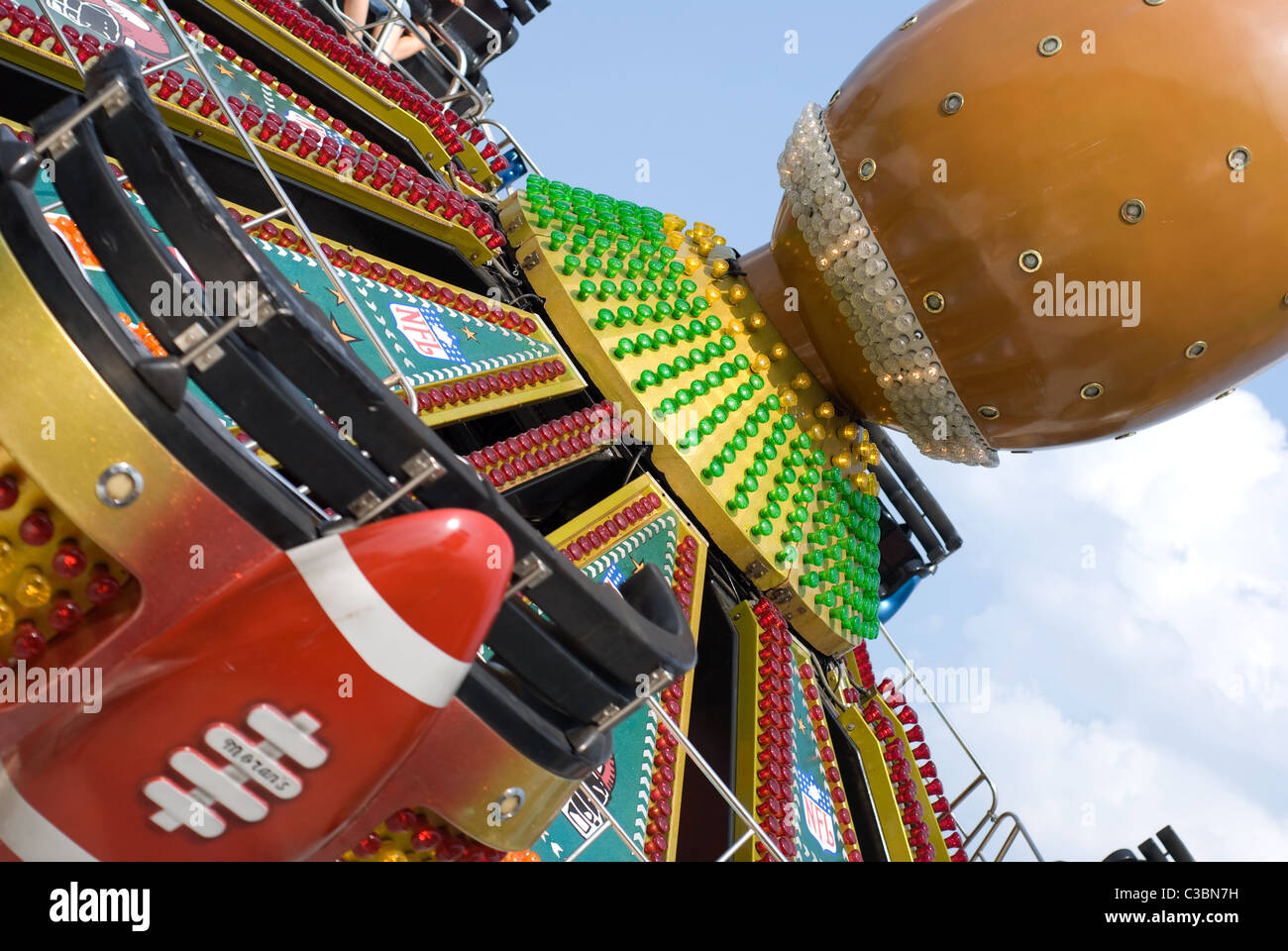 'fun fair ride' hi-res stock photography and images - Alamy