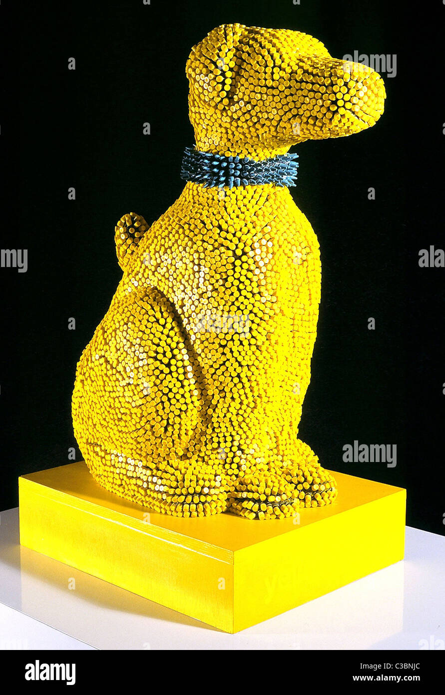 * CRAYOLA SCULPTOR THINKS OUT-OF-THE-BOX Nashville-based artist Herb ...