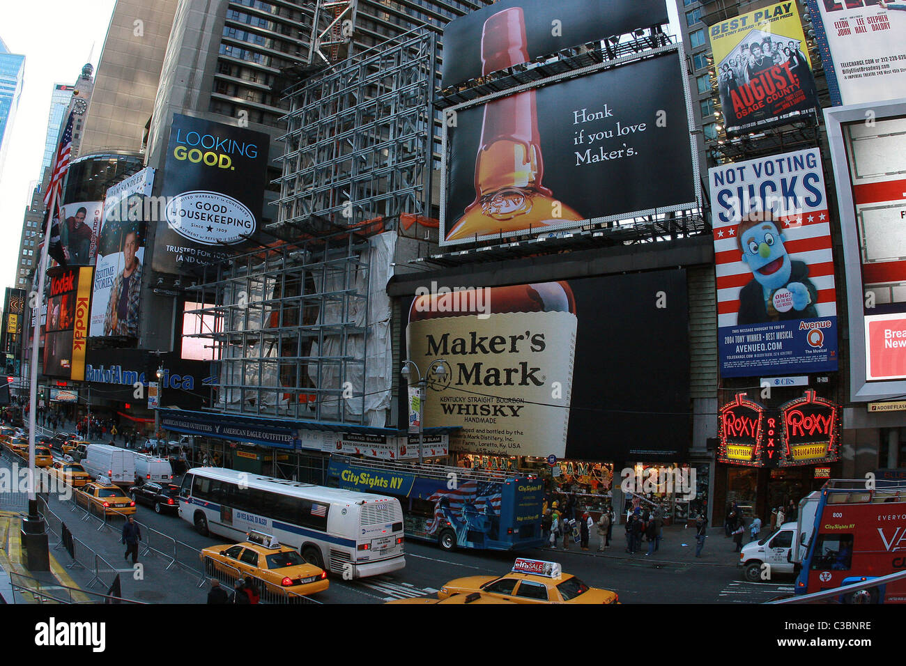 Times square new years eve ball hi-res stock photography and images - Alamy
