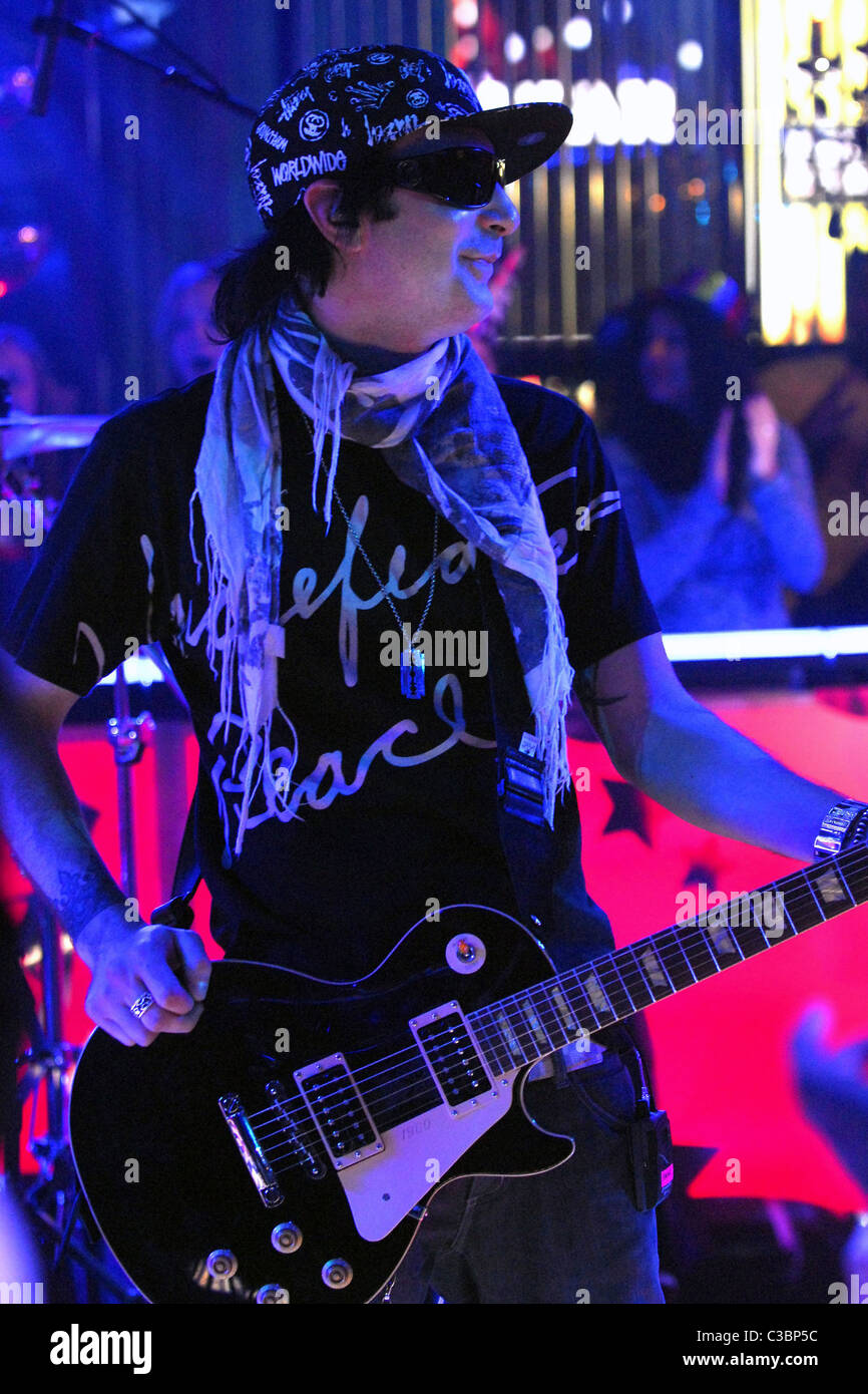 Kevin rudolf hi-res stock photography and images - Alamy