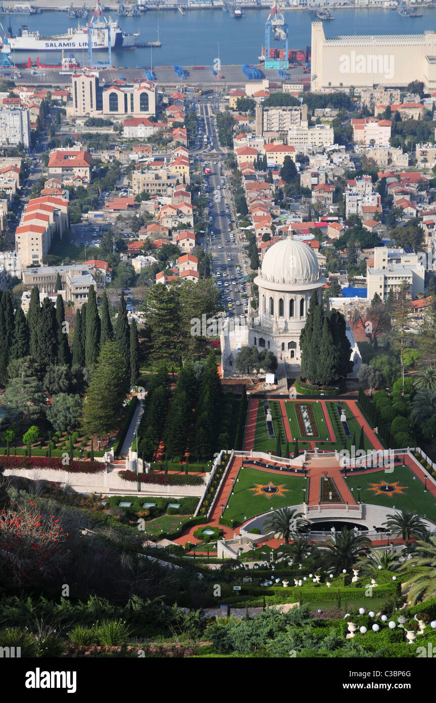 Israel, Haifa, The gardens of the Bahai Shrine downtown Haifa in the ...
