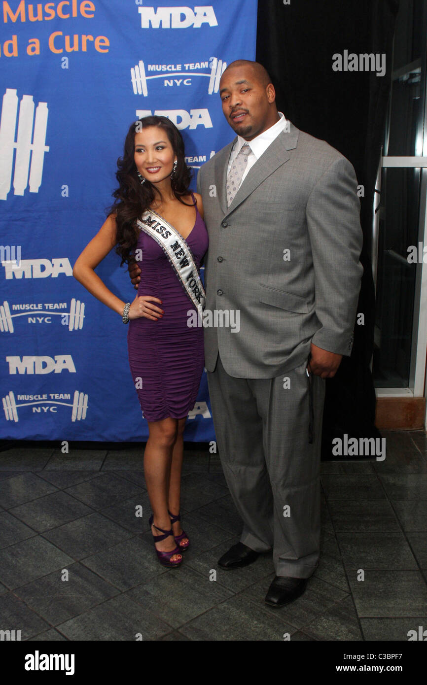 Miss New York Tracey Chang and Kris Jenkins 2009 Muscular Dystrophy ...