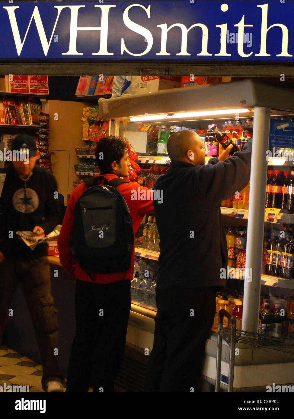 Wh smith stock hi-res stock photography and images - Alamy