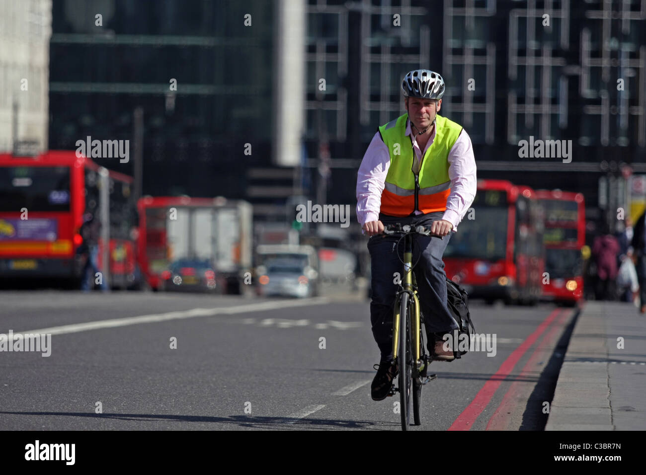 Cyclist highway code hi-res stock photography and images - Alamy