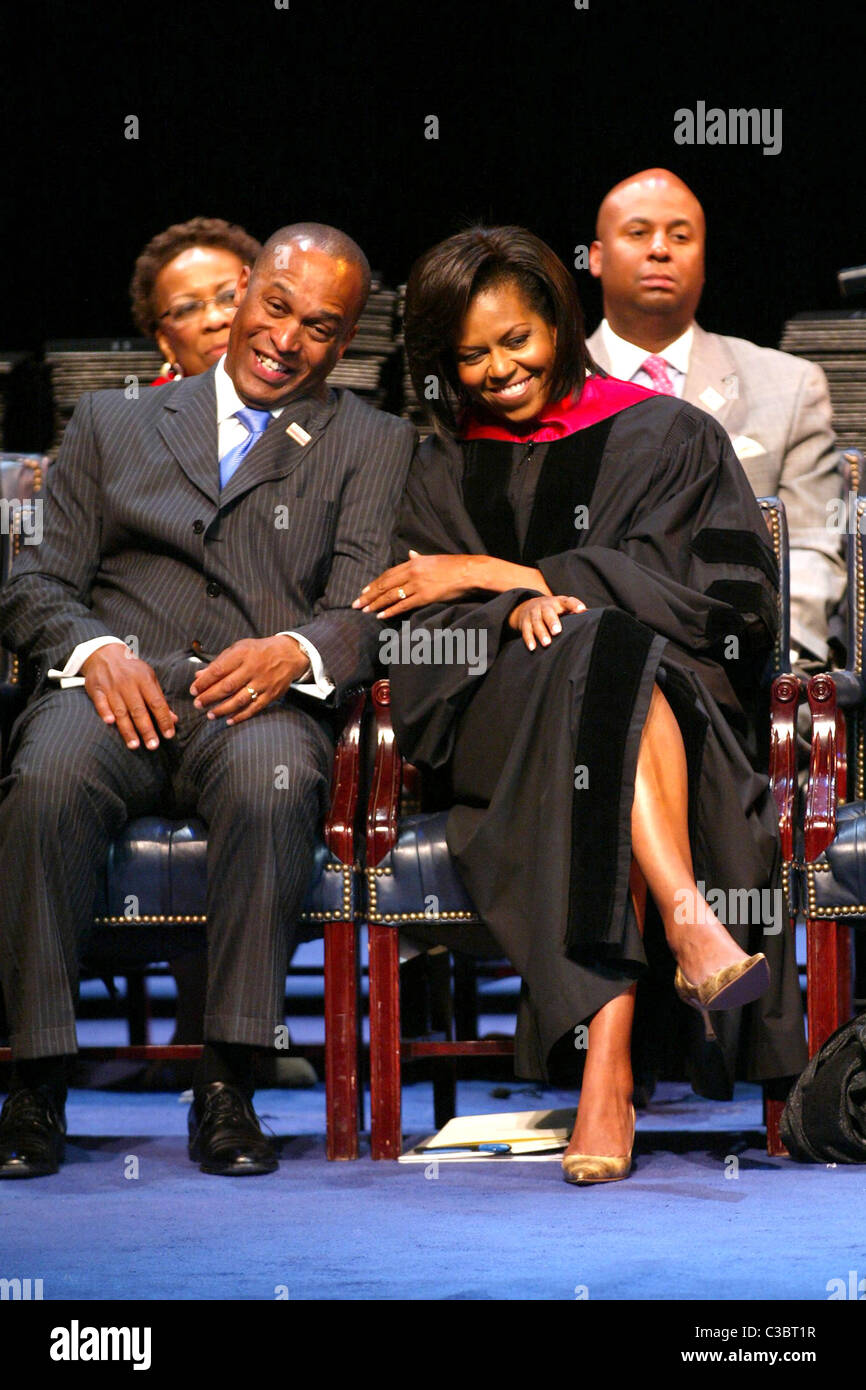 US First Lady Michelle Obama delivers her commencement address for ...
