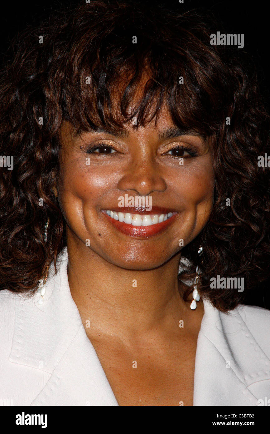 Debbi Morgan 34th Annual AWRT Gracie Awards Gala at The New York ...