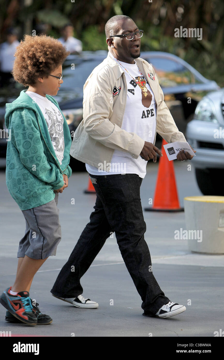 Randy Jackson arriving at the first game of the NBA National ...