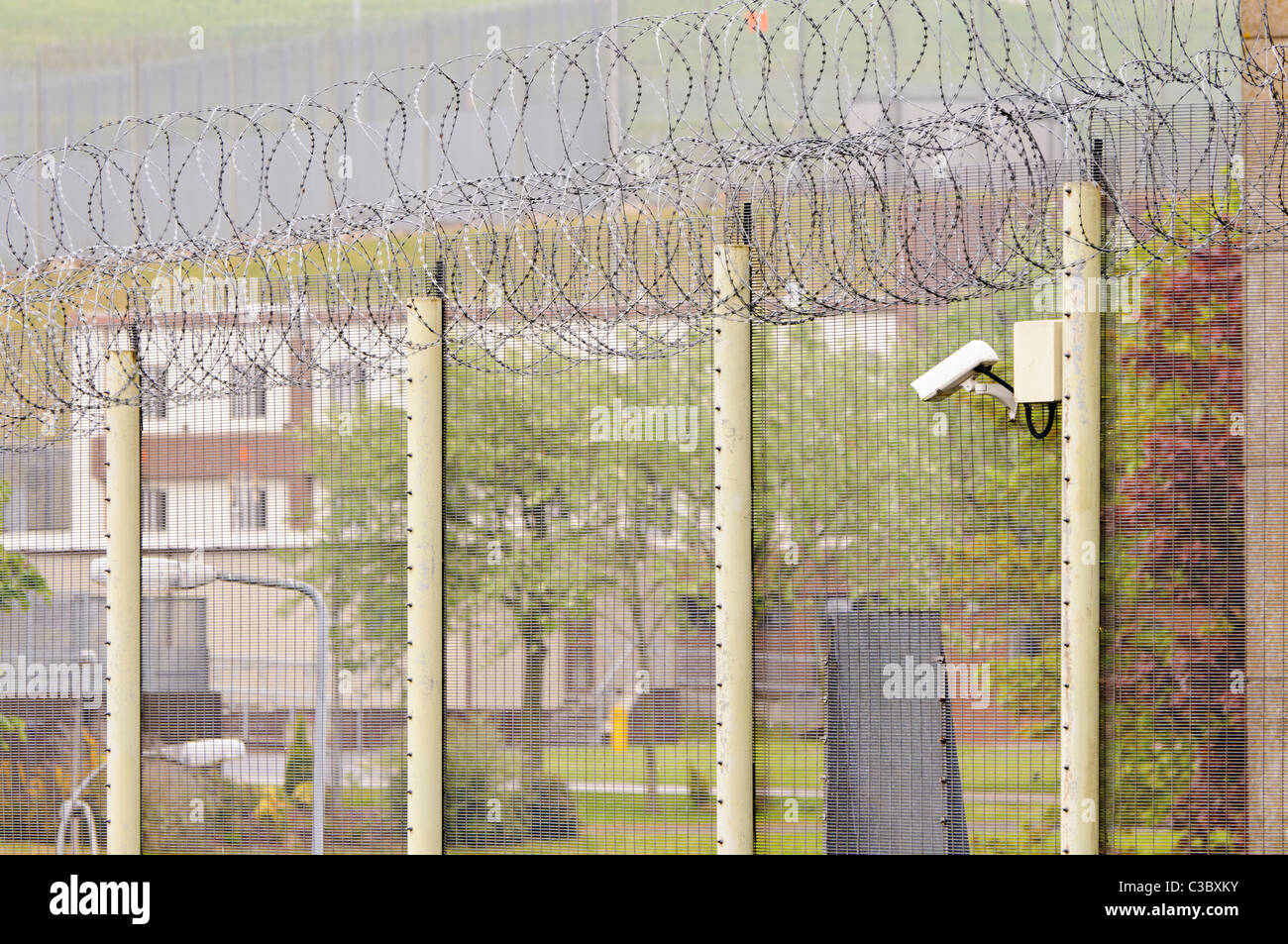 Perimeter fence with cctv hi-res stock photography and images - Alamy