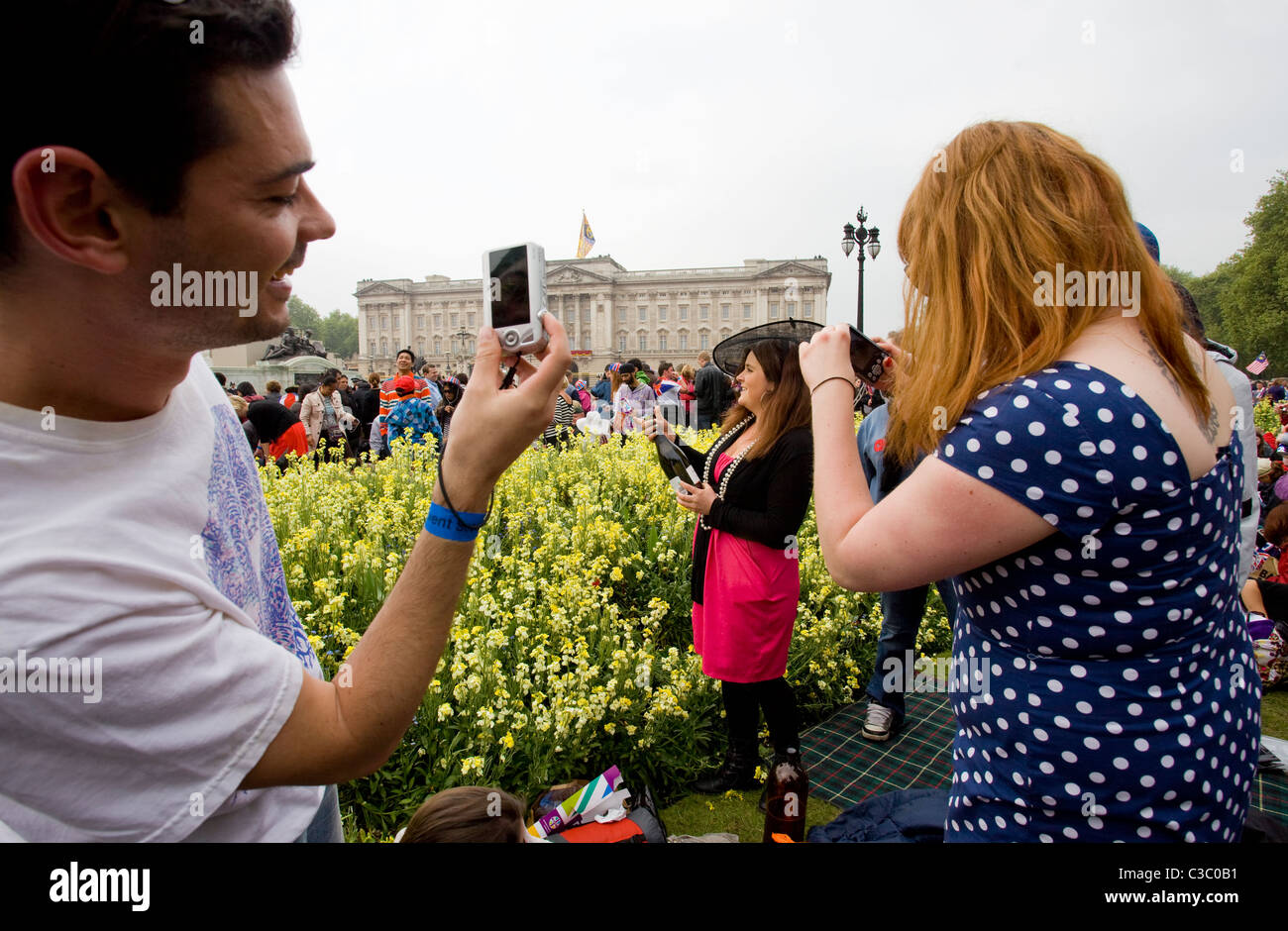 The Royal wedding of Prince William and Kate Middleton. The Royal Mall ...