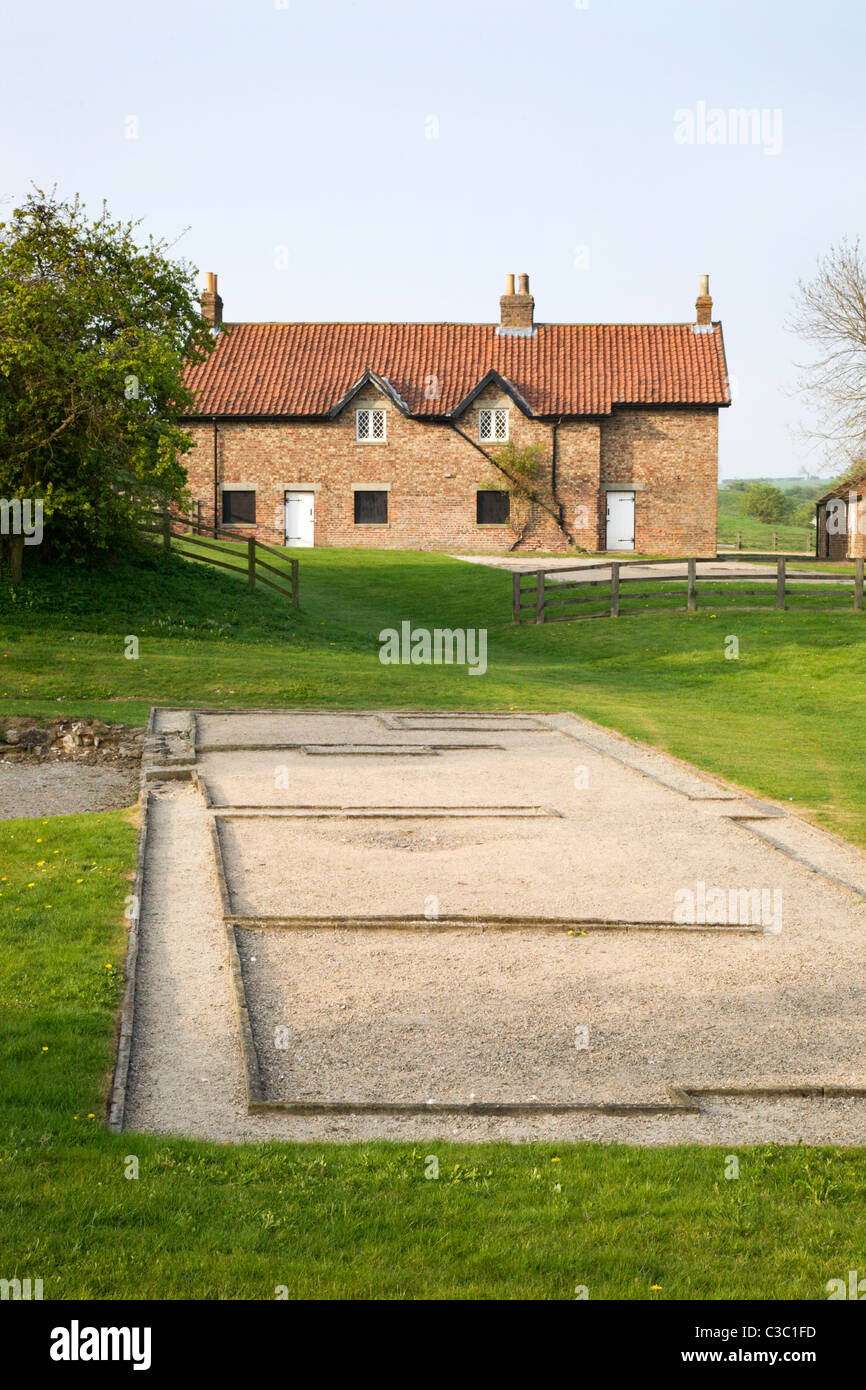 Wharram Percy Farm High Resolution Stock Photography and Images - Alamy