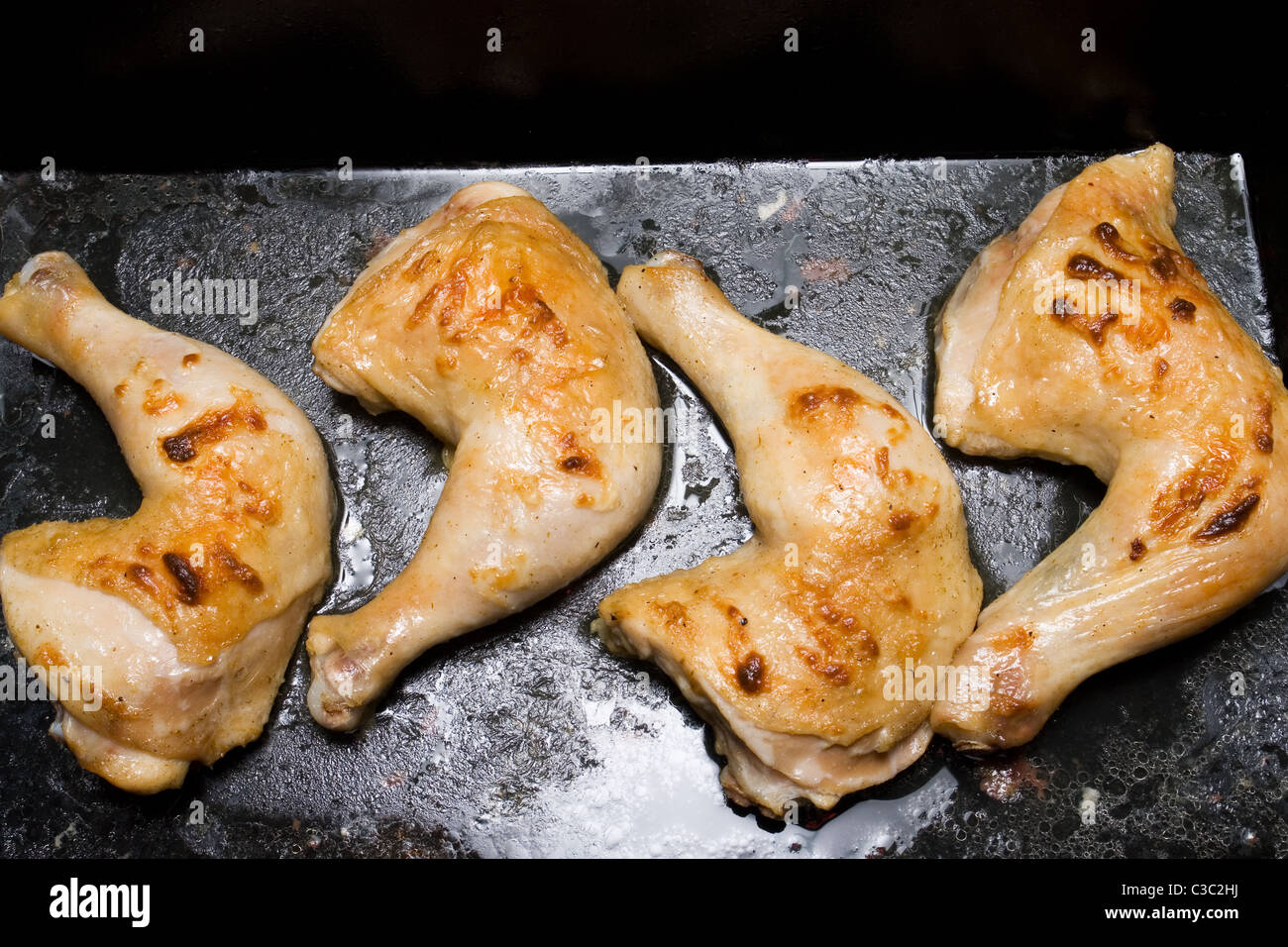 Fat chicken hi-res stock photography and images - Alamy