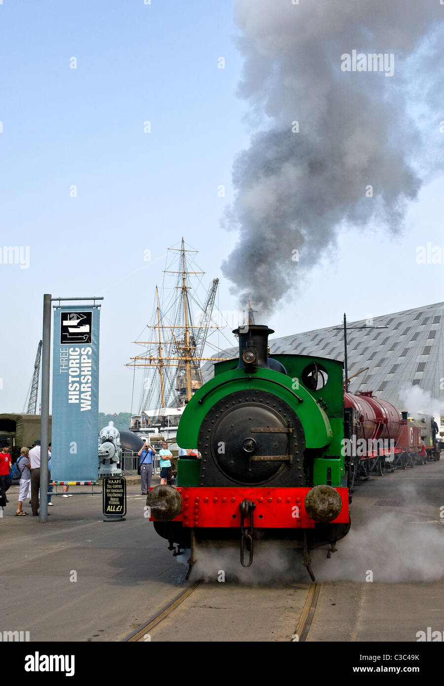A small steam engine at the Chatham Historic Dockyard Stock Photo - Alamy