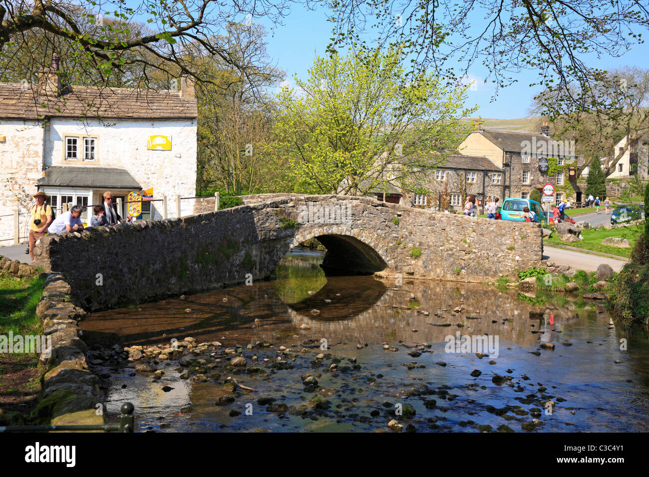Malham bridge hi-res stock photography and images - Alamy