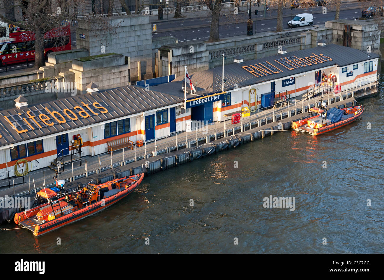 Thames lifeboat pier hi-res stock photography and images - Alamy