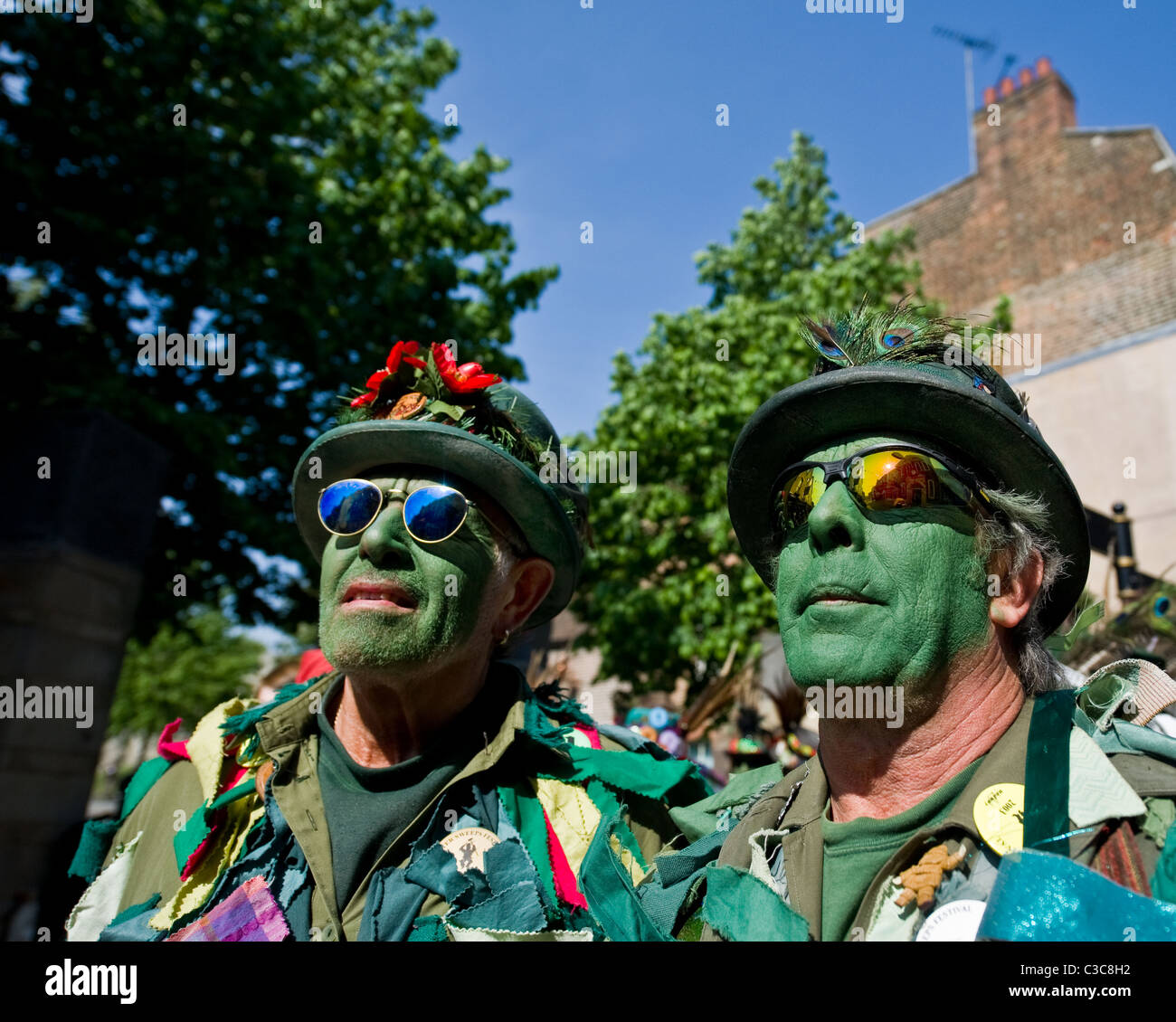 Two person dragon costume hi-res stock photography and images - Alamy