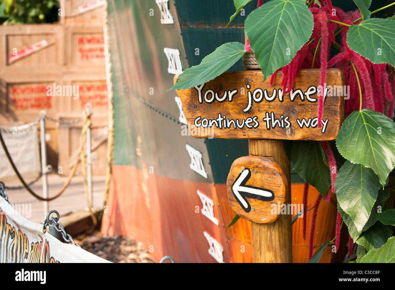 Eden Project UK- Entrance to Rain Forest Biome Stock Photo - Alamy