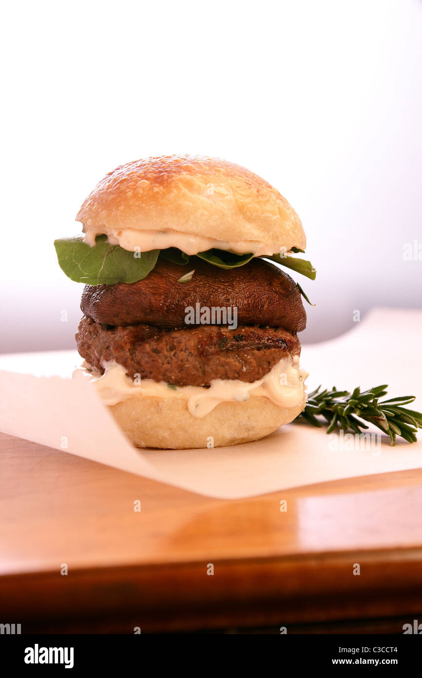Portabella Mushroom Burger Stock Photo - Alamy