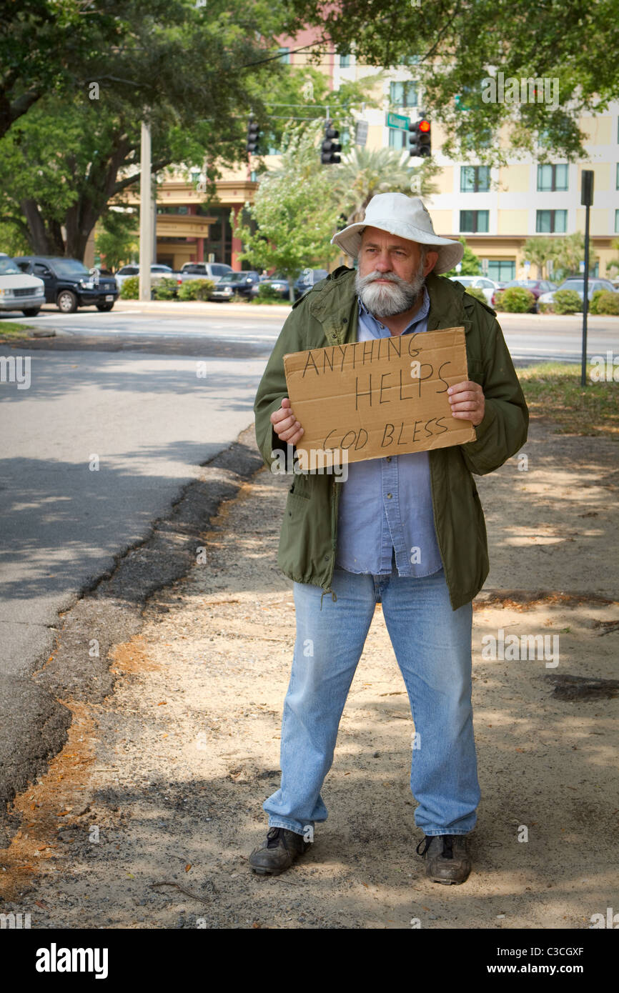 Help homeless road hi-res stock photography and images - Alamy