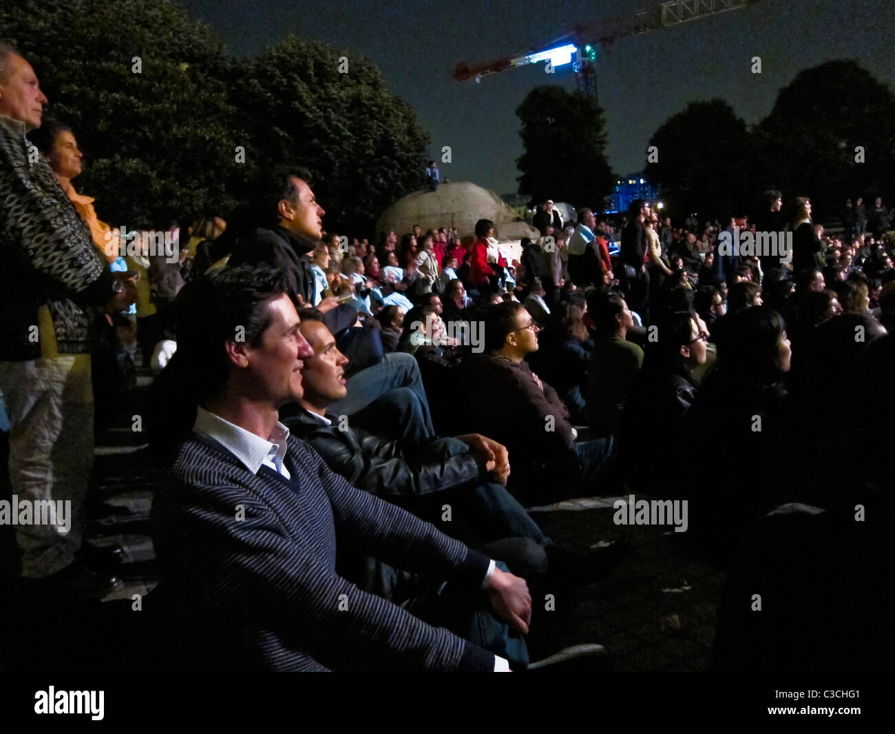 Contemporary arts performance hi-res stock photography and images - Alamy