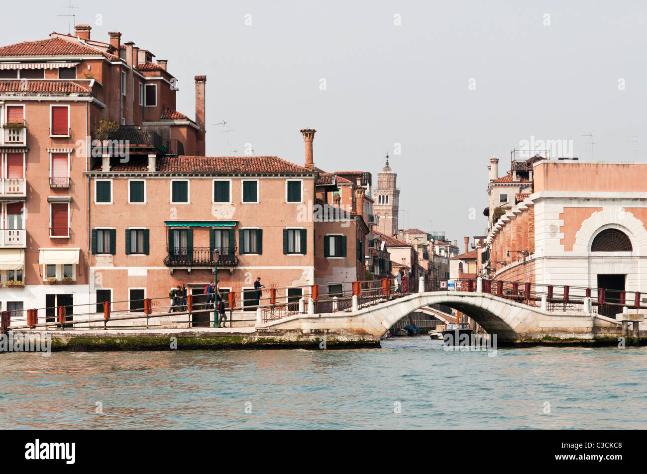 Stone bridge over one of several canals in Venice Italy Stock Photo - Alamy