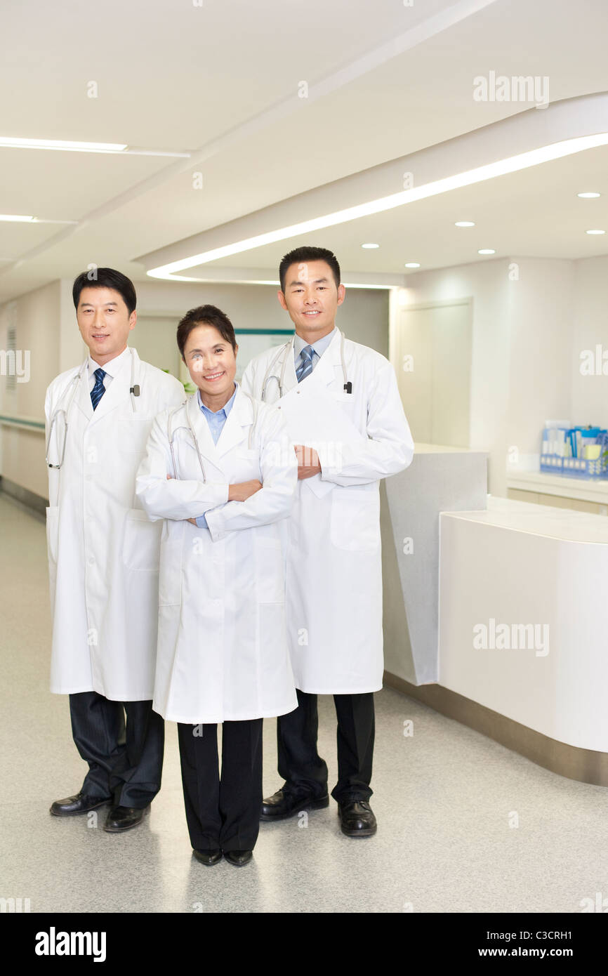 A team of smiling doctors Stock Photo - Alamy