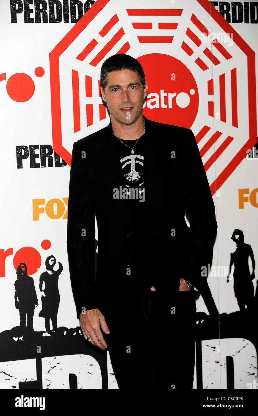Mathew Fox attends a photocall for the television series 'Lost', held ...