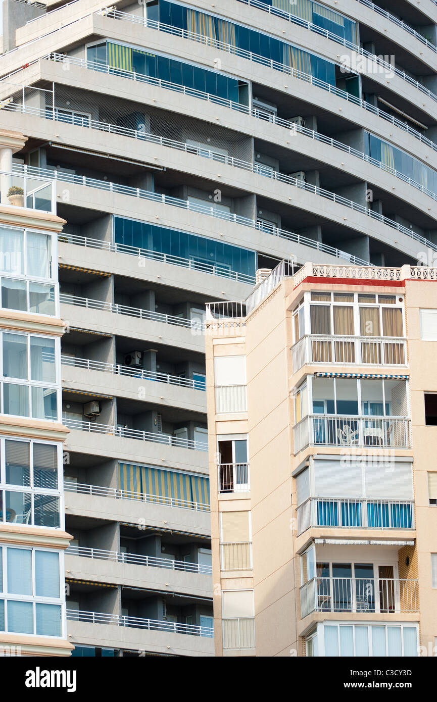 Massive apartment blocks hi-res stock photography and images - Alamy