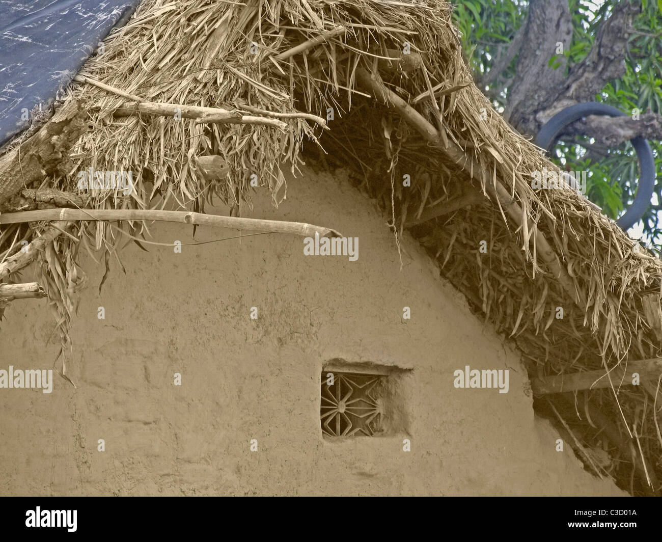 Traditional indian mud house hi-res stock photography and images - Alamy