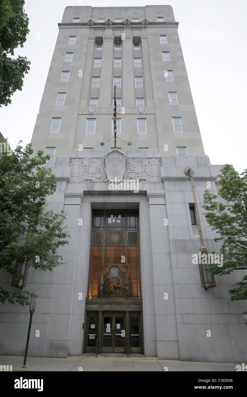 Berks County Courthouse where divorce papers have been filed for Jon ...