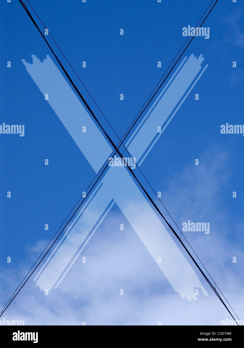 Cables cross hi-res stock photography and images - Alamy