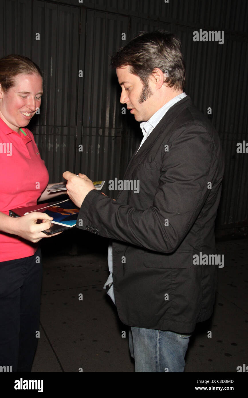 Matthew Broderick signs autographs for fans, after performing in his ...