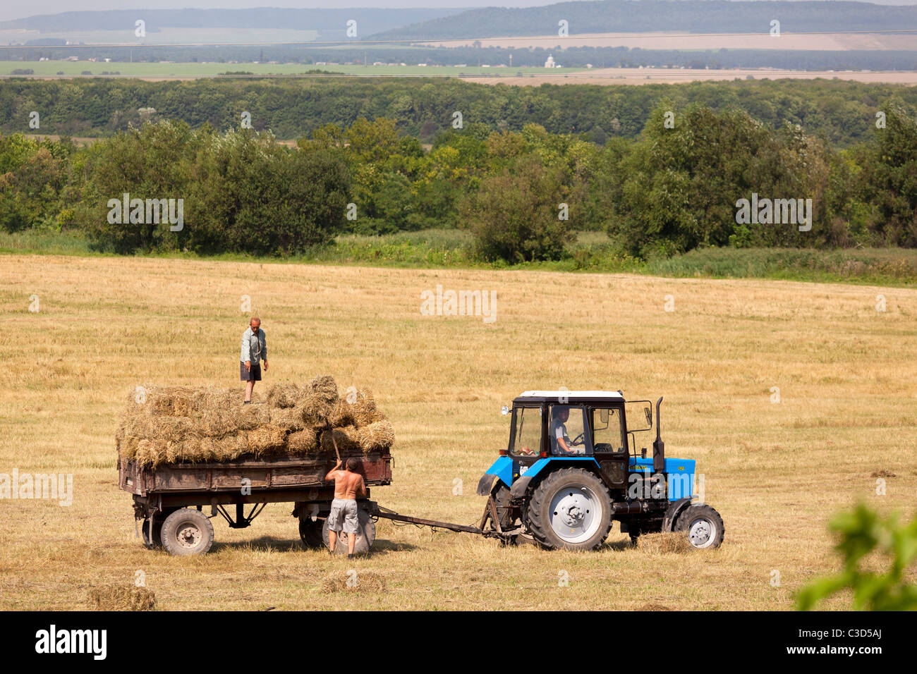 Ukraine agriculture tractor hi-res stock photography and images - Alamy
