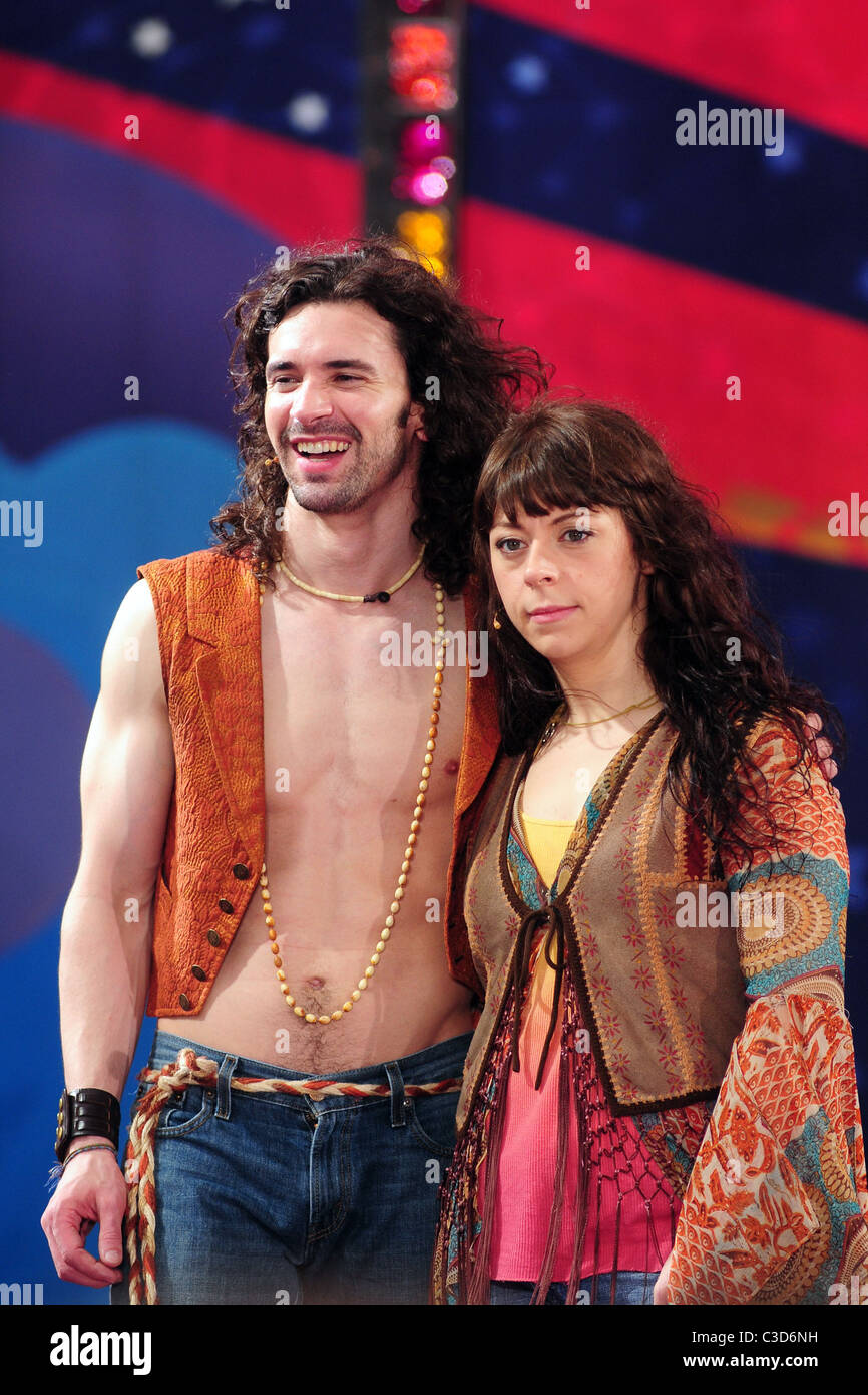 The cast of the Broadway Musical 'Hair' performs live on 'Good Morning ...