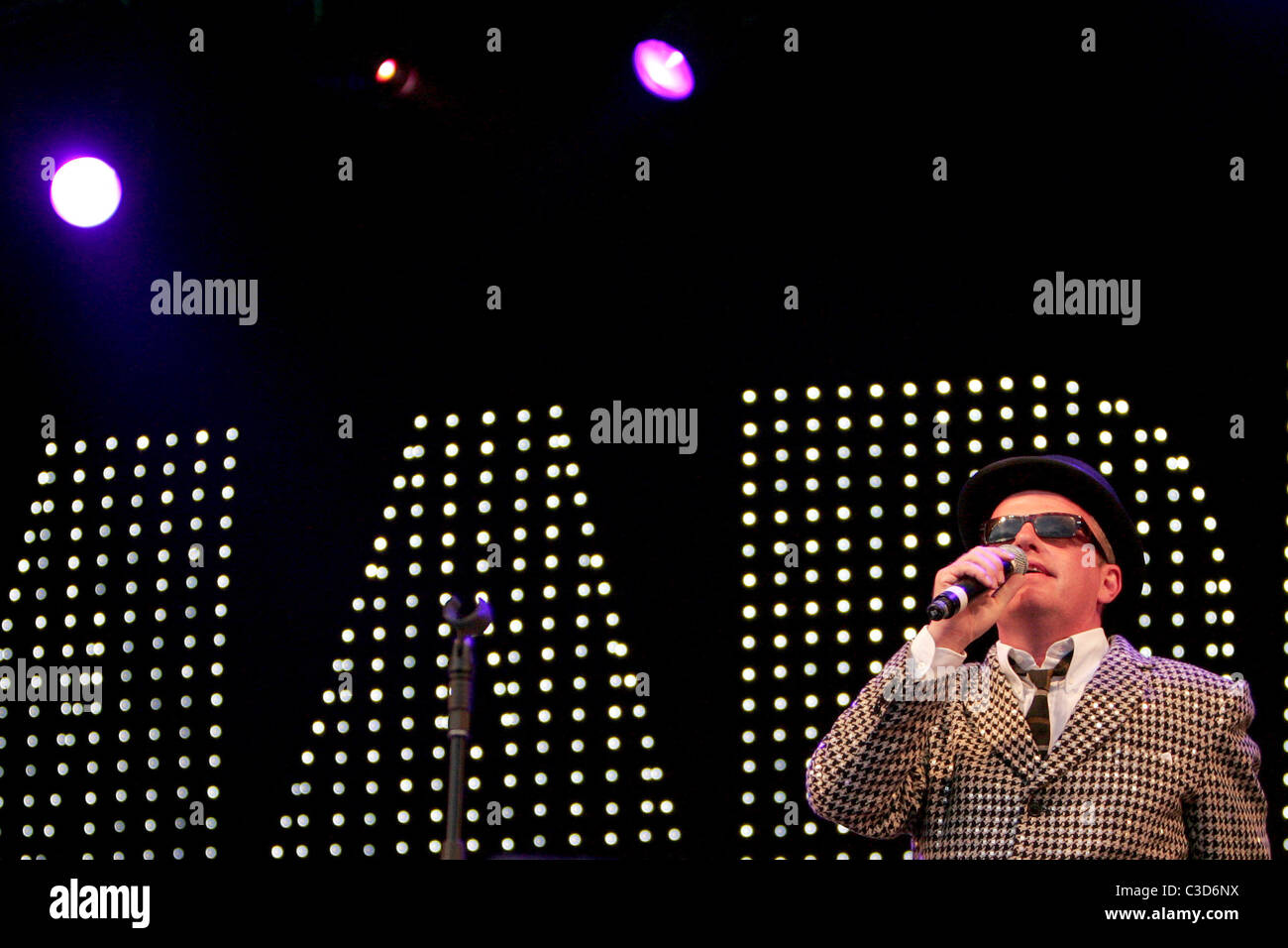 Suggs from Madness Madstock Festival 2009 held at Victoria Park London ...