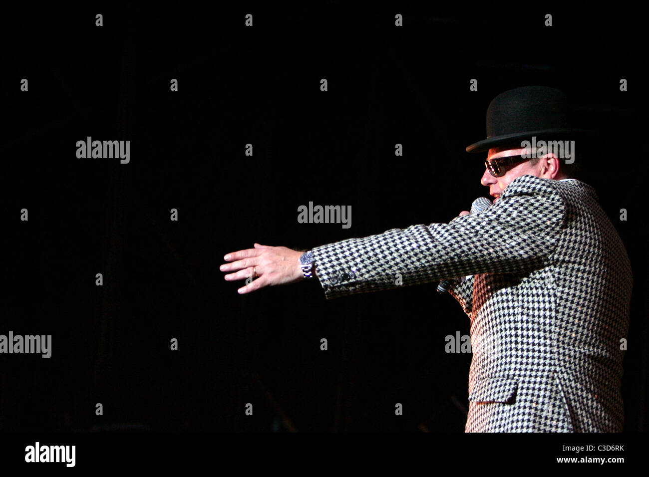 Suggs from Madness Madstock Festival 2009 held at Victoria Park London ...